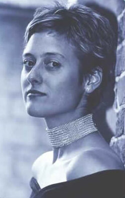 Ann Oldfield – Chain Reaction – Handmade gold and silver jewellery